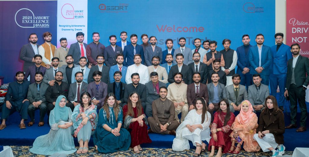 Angular Vs .NET | Web App Development Frameworks - AssortTech